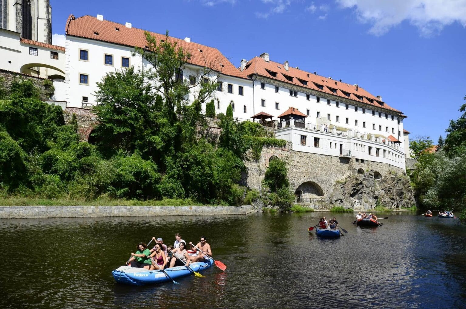 15 Best Things to do in Cesky Krumlov - Travel Guide