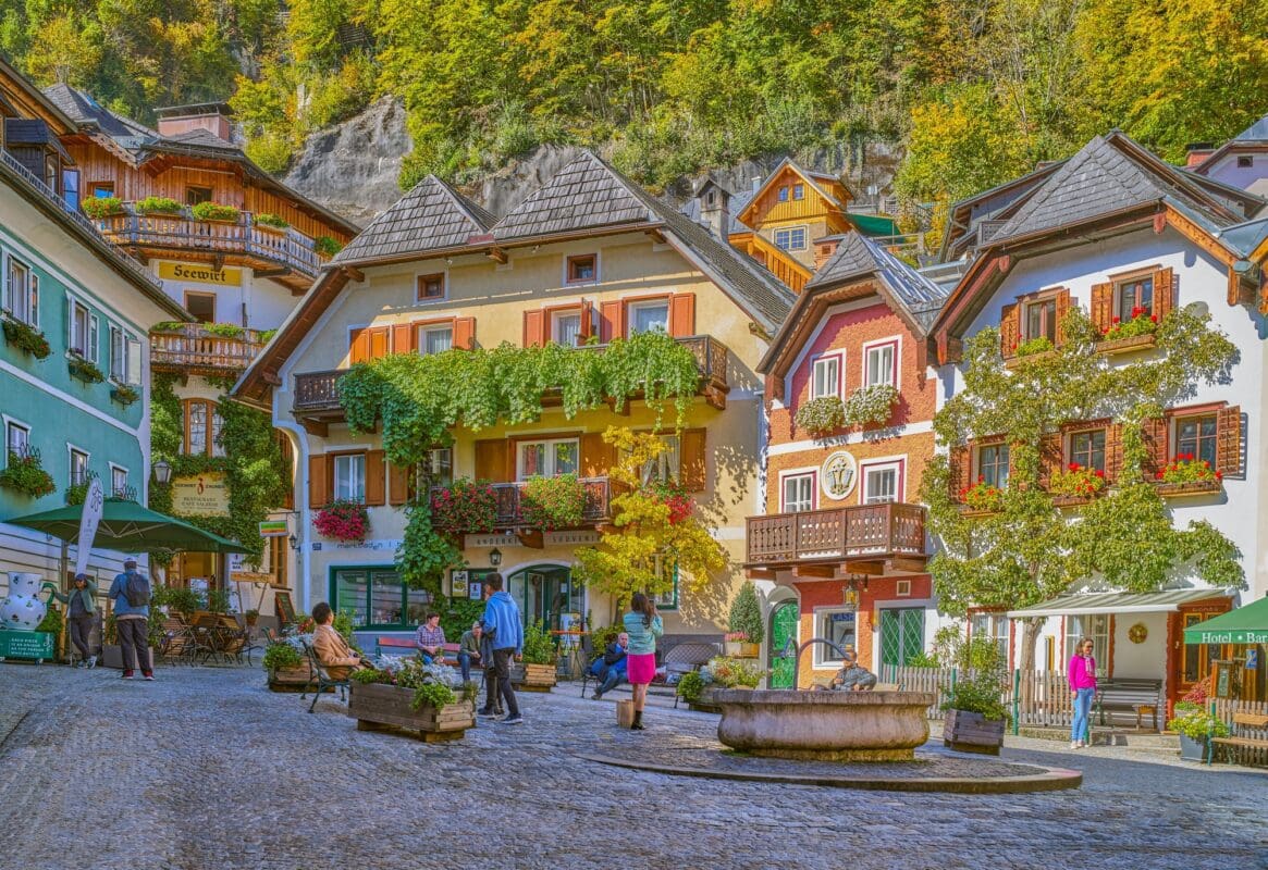 Plan the Perfect Day Trip from Salzburg to Hallstatt